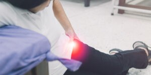 What Is Meralgia Paresthetica? Symptoms and Treatment